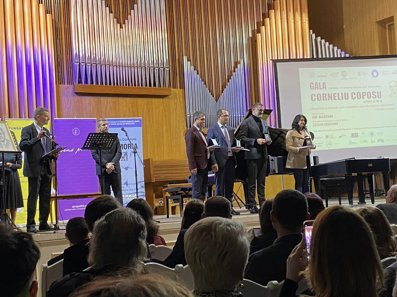 Istorie, memorie, valori comune: Gala "Corneliu Coposu" s-a desfășurat ...