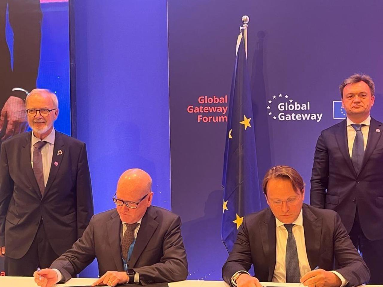 UE anunță un acord de 12 milioane de euro pentru modernizarea căilor ferate din Moldova